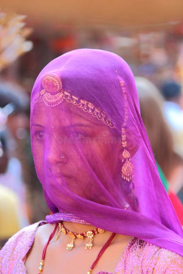 Women Jhund Vidio Stock Photos - Free & Royalty-Free Stock Photos from ...