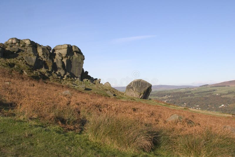 Cow and Calf Rocks, Ilkley Moor, West Yorkshire Stock Photo - Image of ...