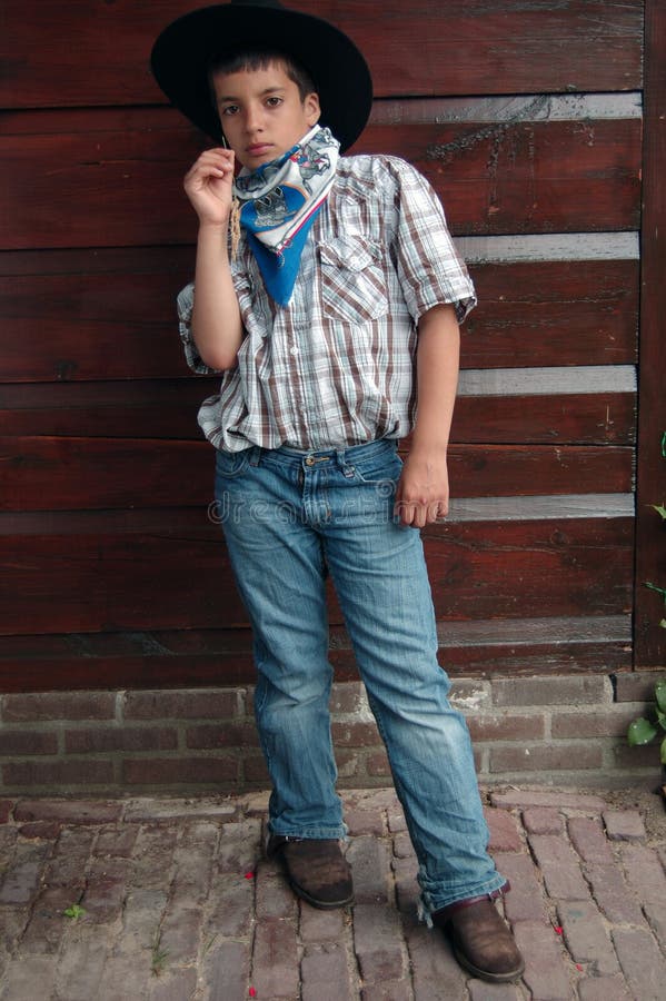 Cowboy Free Stock Photos & Pictures, Cowboy Royalty-Free and Public ...