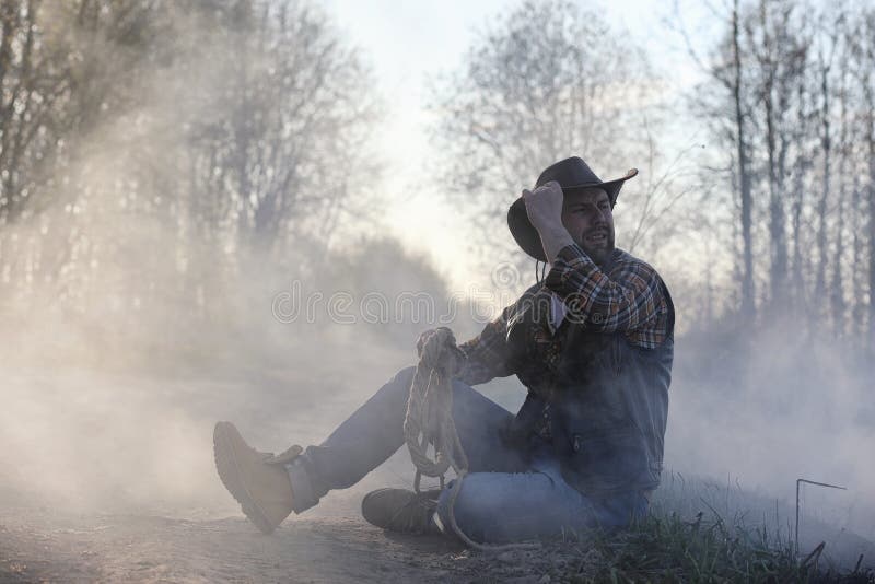 Cowboy man smoke pipe stock image. Image of hair, beard - 81297993