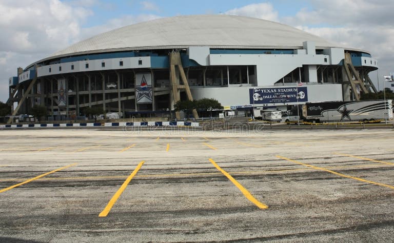 Cowboys Texas Stadium editorial photo. Image of futbol - 7088276