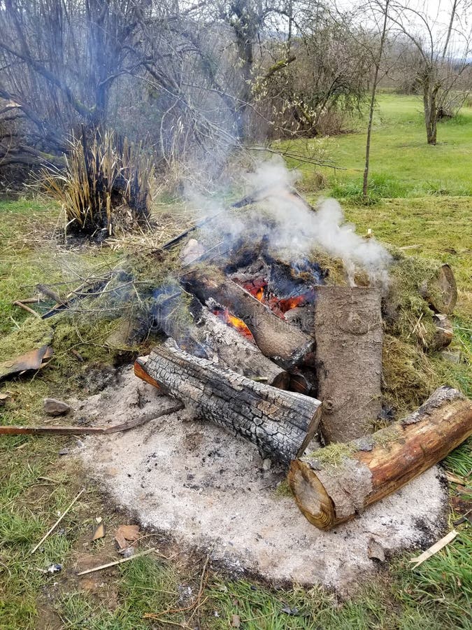 Cozy campfire time stock image. Image of cliff, adventure - 179222635
