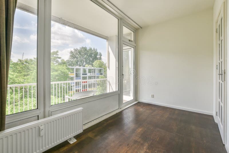 Spacious empty room stock photo. Image of clean, luxurious - 254321712