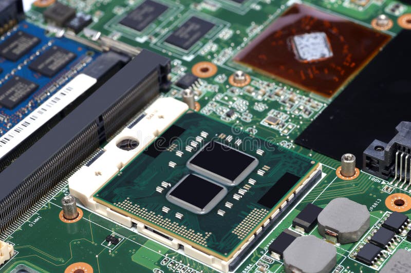 CPU Del Procesador Del Ordenador Foto de archivo - Imagen de dorado ...