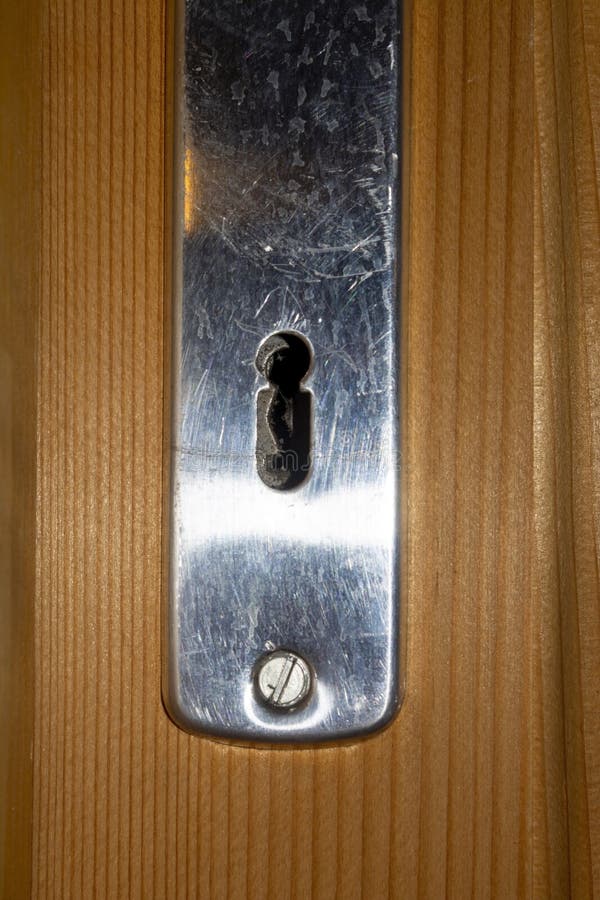 Crack for a Key in the Door Lock Stock Image - Image of gold, lock ...