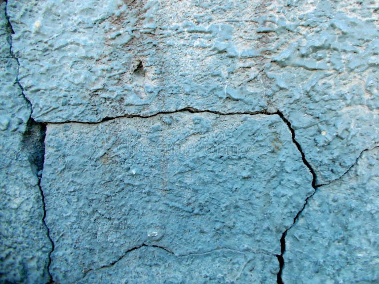 Crack on the Wall of the House Stock Image - Image of crack, surface ...