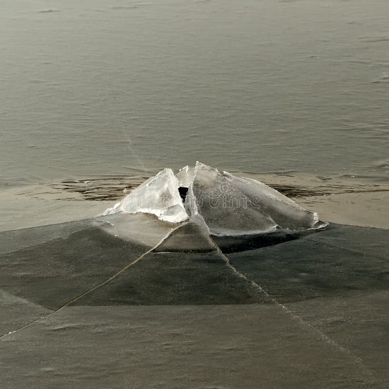 Cracked Ice on Sea Surface. Stock Photo - Image of danger, north: 29708472