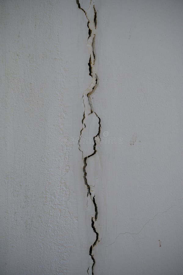 Cracked Wall after an Earthquake Stock Photo - Image of abstract ...