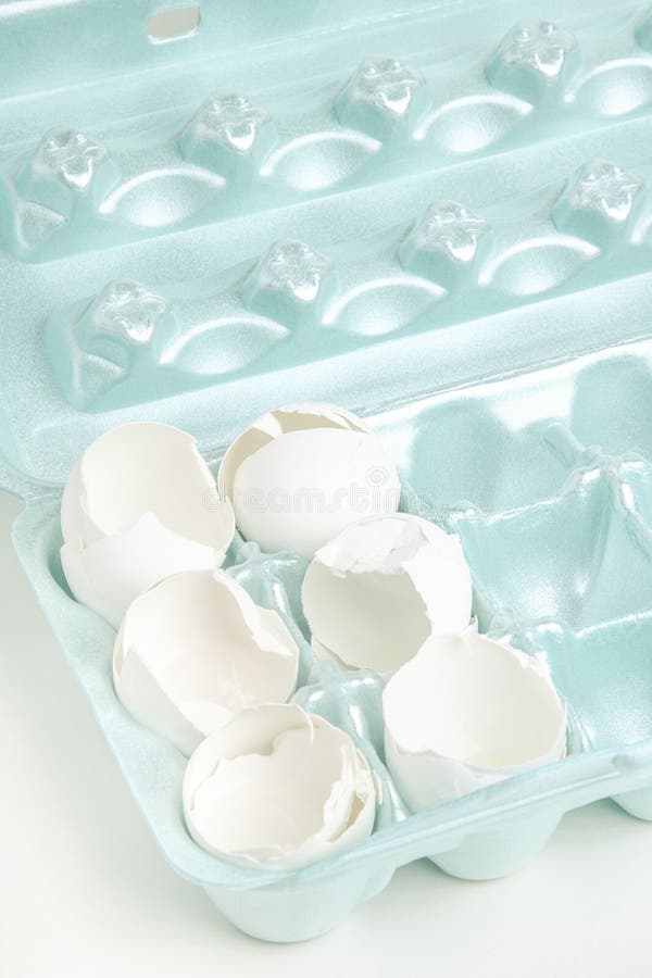 Cracked White Egg Shells on Styrofoam Tray Stock Image - Image of ...