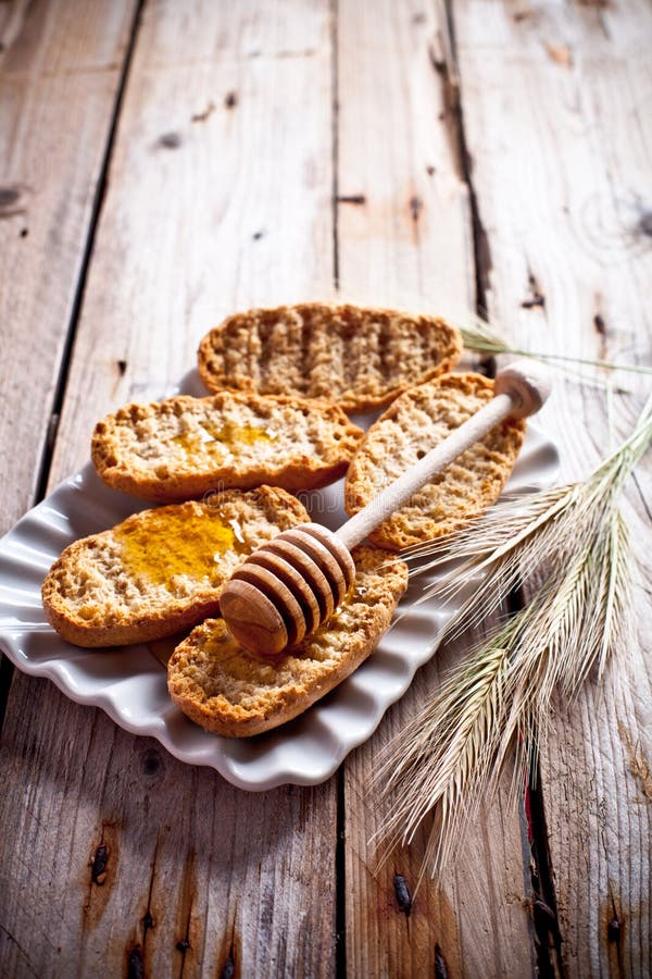 Crackers with honey stock image. Image of crunchy, junk - 41184317