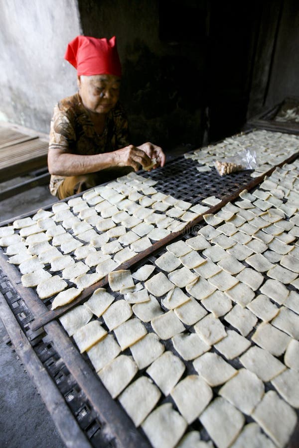 Crackers editorial stock photo. Image of business, central - 43595343