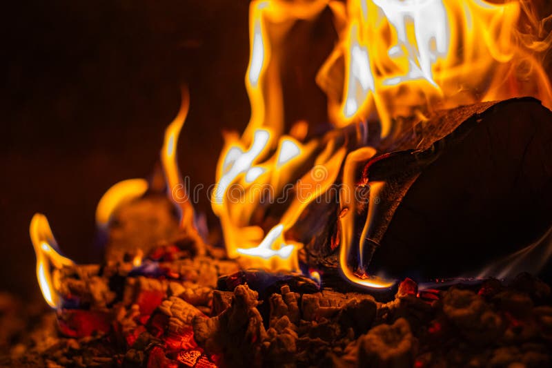 Crackling Flames of Burning Wood Logs in Traditional Fireplace Setting ...