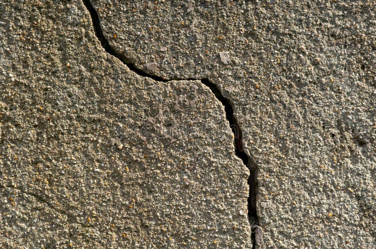 Cracks in the Building Wall Building Thread .in the Renovation Plaster ...