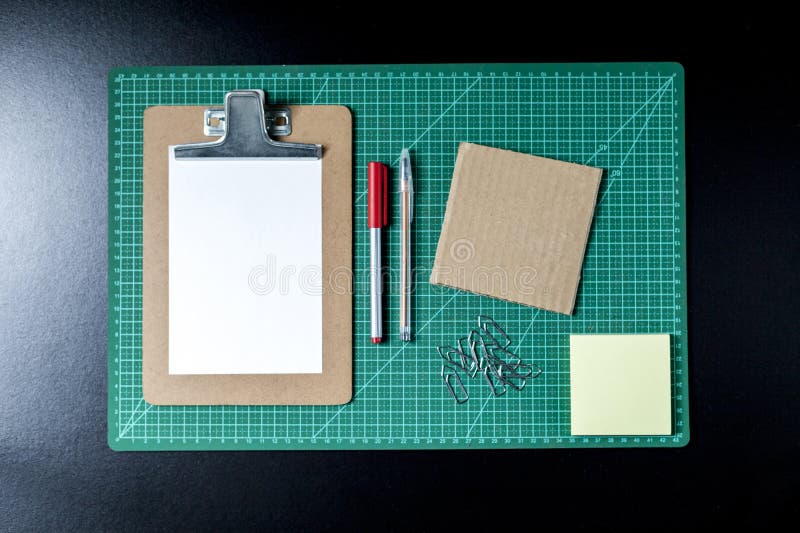 Craft Table with Clipboard, Note Sticker Pen, Pencil, Paper Scissors ...