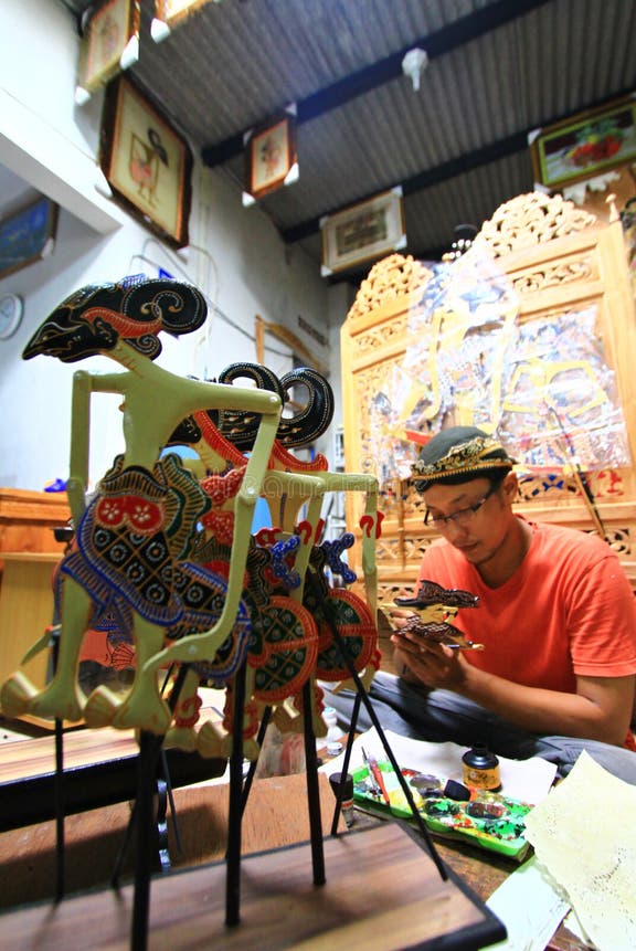 Craft Wayang Puppets editorial photo. Image of paper - 41232391