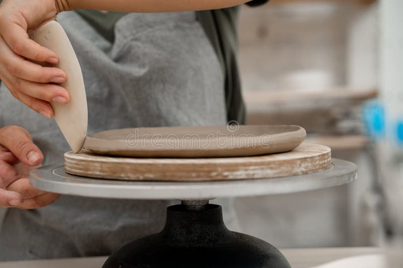 Crafting Smooth Angle Conversion and Textured Ribs with a Clay Pottery ...