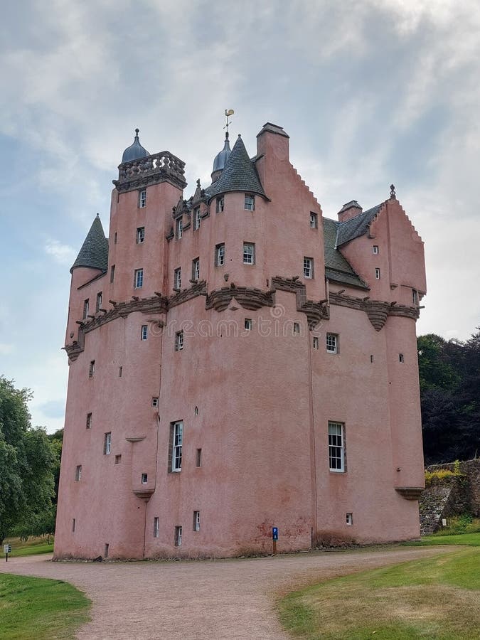 Craigievar Castle Standing Tall Stock Image - Image of aberdeenshire ...