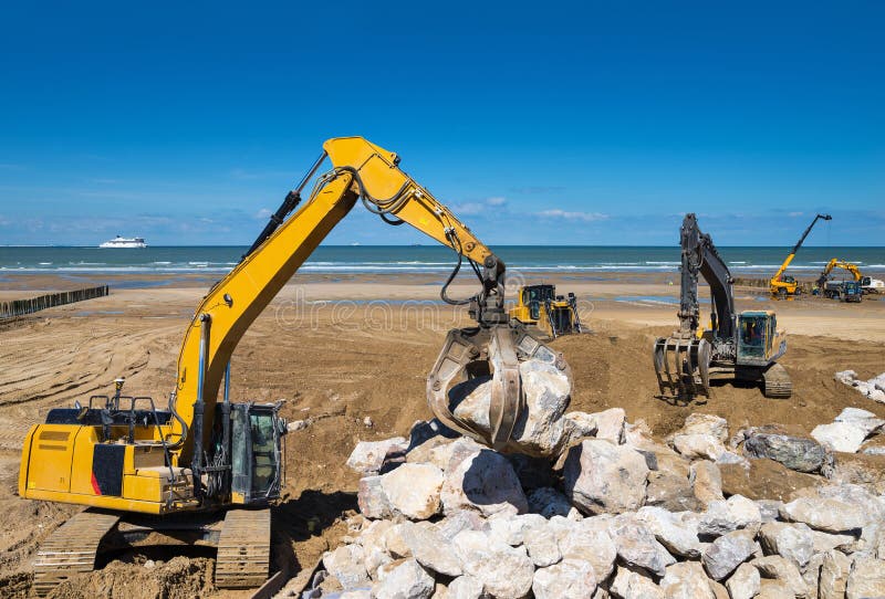 Crane or Excavator Equipped with a Grapple Handling Large Rocks Stock ...
