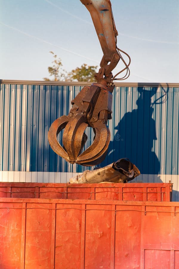 Crane Grabber Loading stock photo. Image of hydraulics - 10952300