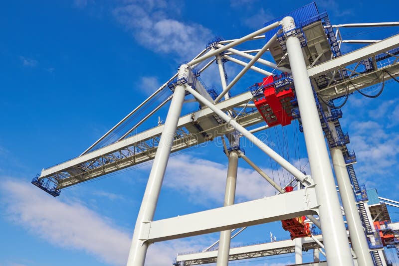 Crane in a port stock image. Image of export, operations - 29149717