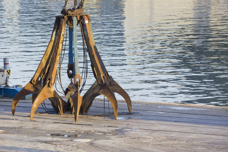 104 Demolition Grabber Stock Photos - Free & Royalty-Free Stock Photos ...