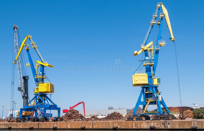 Cranes and Digger stock photo. Image of delivery, crane - 178520342