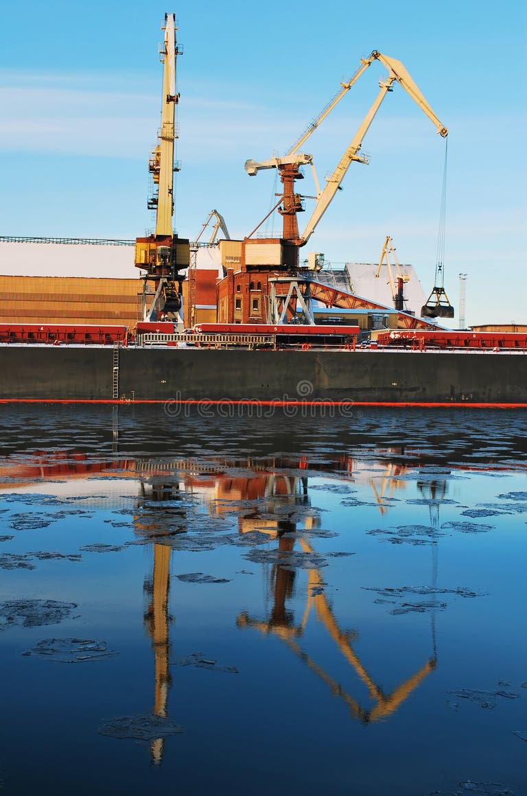 Railroad Tanker Loading Stock Photos - Free & Royalty-Free Stock Photos ...