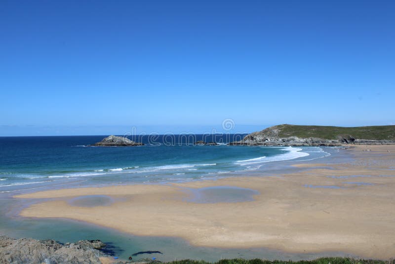 Crantock Beach & Bay, Cornwall Stock Image - Image of rock, hill: 147723145