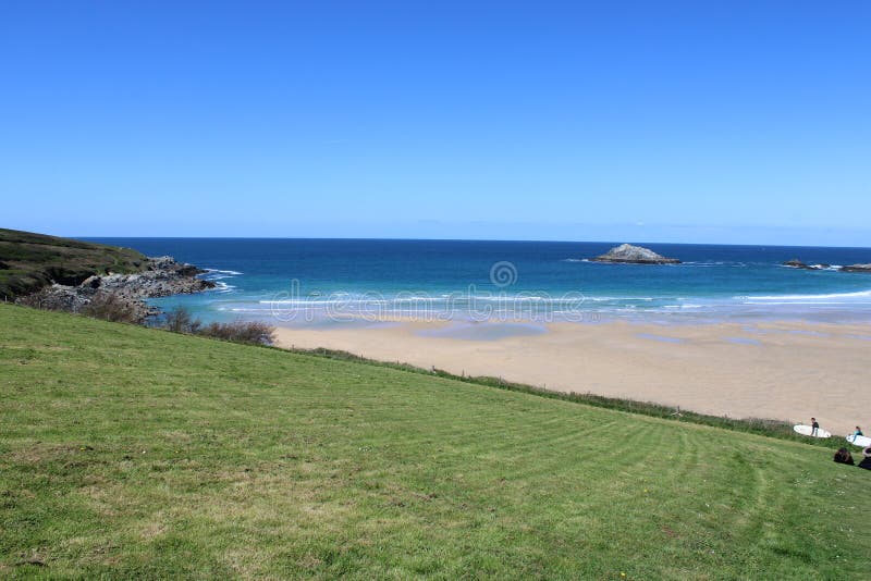 Crantock Beach & Bay, Cornwall Stock Photo - Image of hill, blue: 147724072