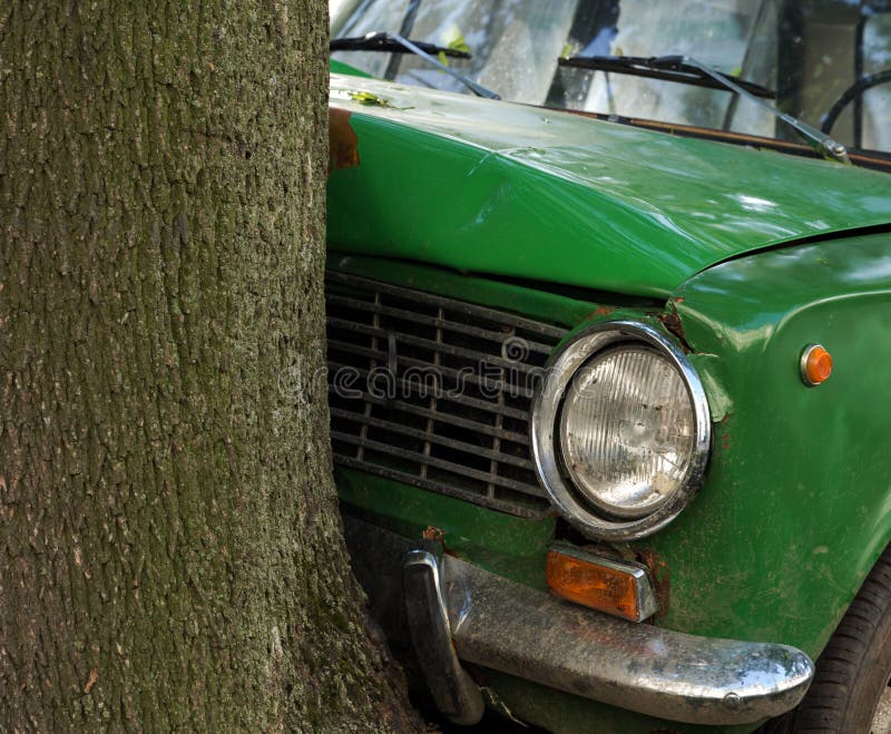 Crash car damage in tree stock photo. Image of accident - 43376268