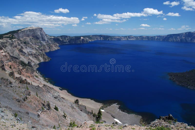 Crater Lake , Oregon, USA stock image. Image of park - 29617639