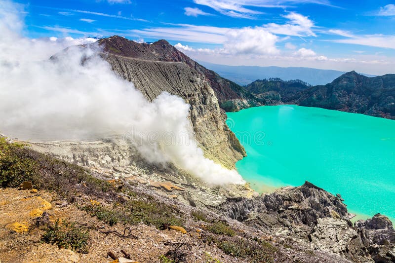 Crater volcano Ijen, Java stock photo. Image of lake - 229520570