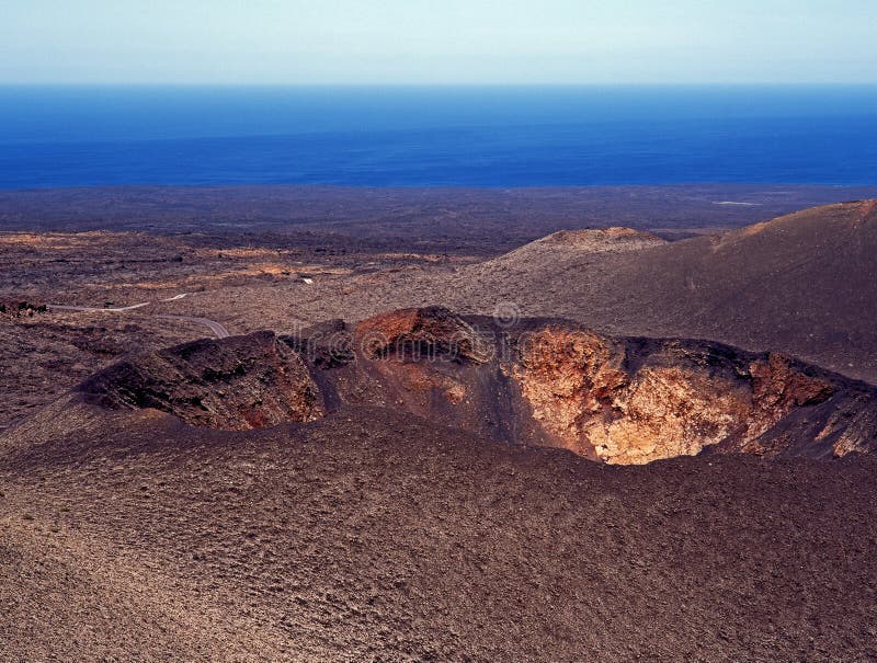 Cratere Del Vulcano, Lanzarote Fotografia Stock - Immagine di paesaggio ...