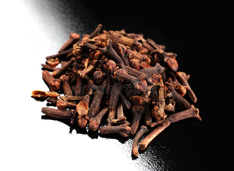 Cravo - Especiaria, Botões Não Abertos Secados De Uma árvore De Cravo ...