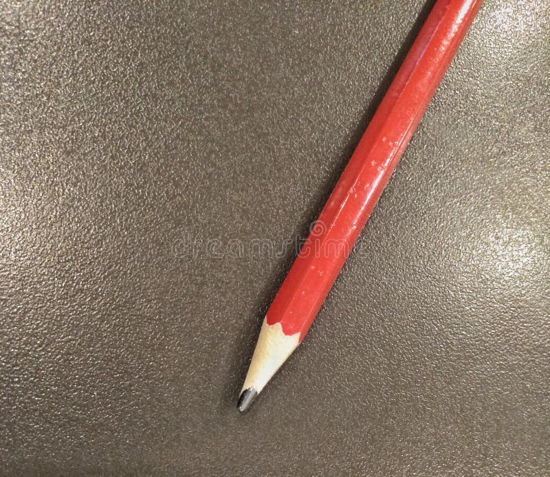 Crayon photo stock. Image du table, stylo, crayon, rouge - 117572900