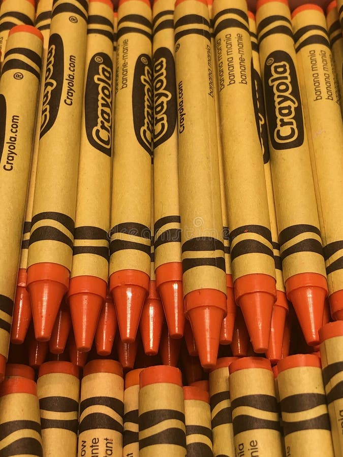 Crayons editorial photo. Image of rows, multiple, colors - 153996876