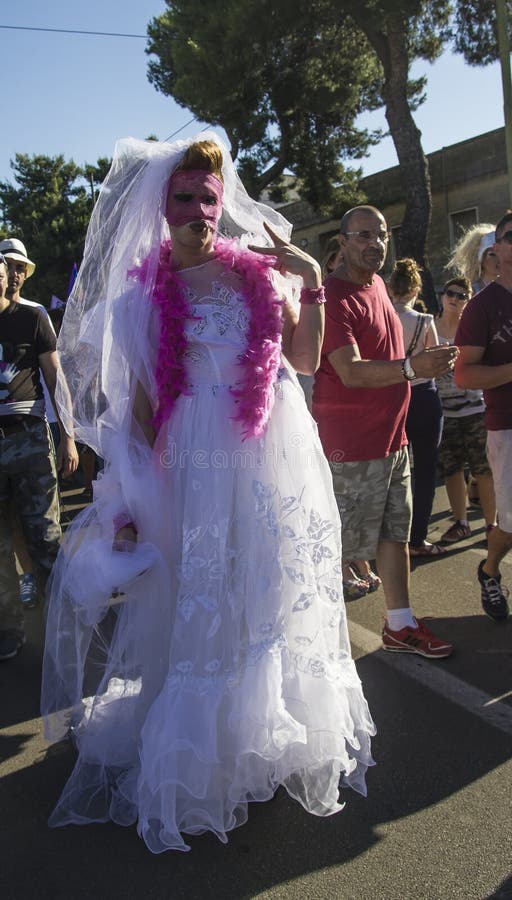 Pink bride drag queen editorial stock image. Image of apulia - 42065344