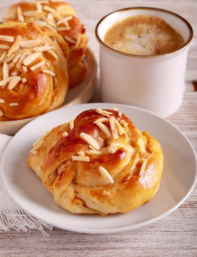 Cream and Almond Buns, Served Stock Photo - Image of pastry, snack ...