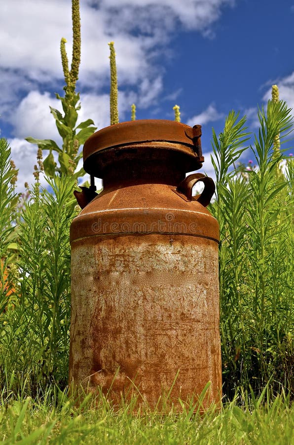 Cream Cover Lids Stock Photos - Free & Royalty-Free Stock Photos from ...