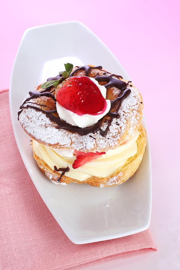 Medium white puff cocktail stock image. Image of lemon - 2222083