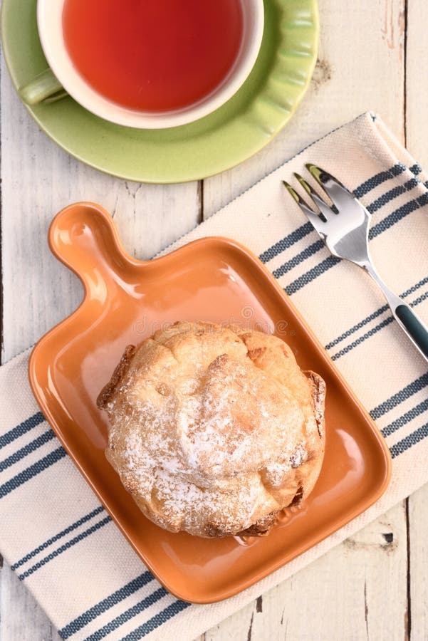 Cream puff stock image. Image of creamy, plate, meal - 131109745