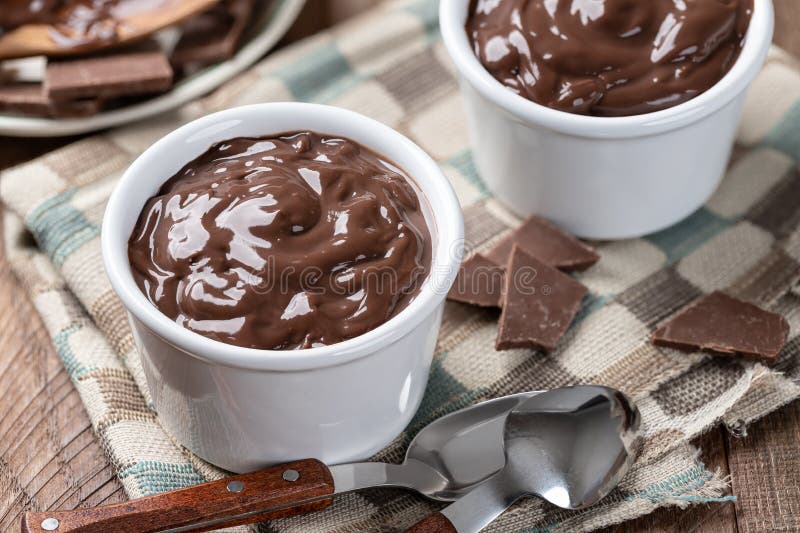 Creamy Chocolate Pudding in a Cup Stock Photo - Image of sweet, pieces ...