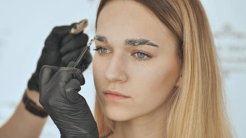 Create Permanent Eyebrow Makeup. Eyebrow Discoloration and Peeling of ...