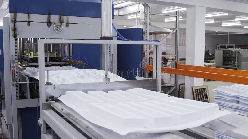 Create Plastic Package and Packing. Machines Create Packing for Bottles ...