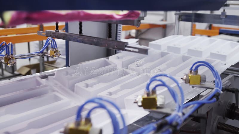 Create Plastic Package and Packing. Machines Create Packing for Bottles ...