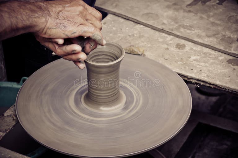 Creating an Earthen Jar on the Circle Stock Image - Image of handicraft ...