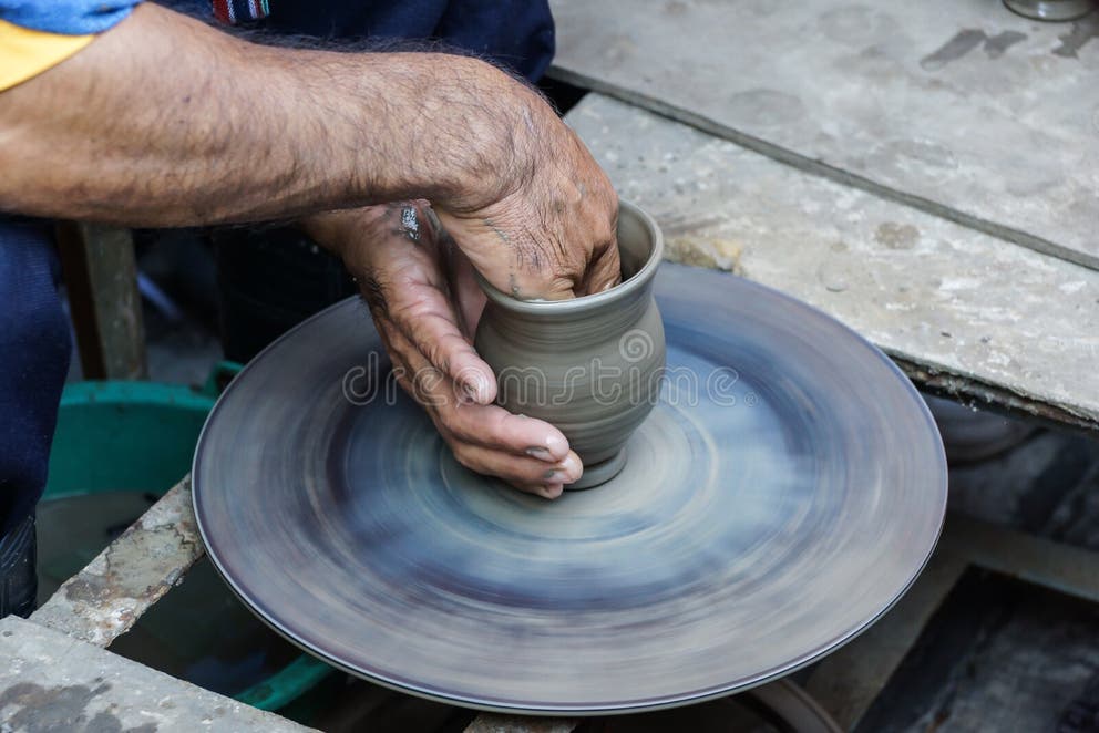 Creating an Earthen Jar on the Circle Stock Photo - Image of handicraft ...