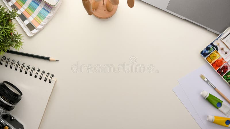 Creative Artist Students Worktable with Copy Space on White Background ...