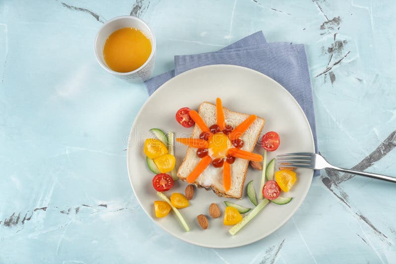 Creative Breakfast for Children on Plate. Recipe Ideas with Bread Stock ...