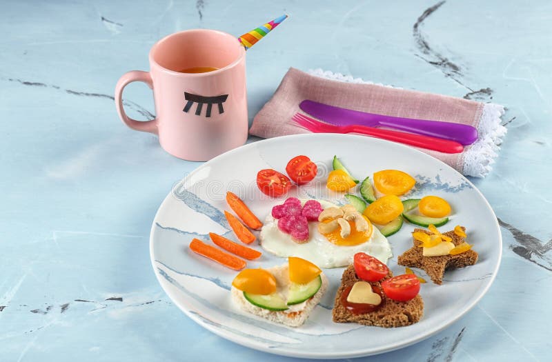 Creative Breakfast for Children on Plate. Recipe Ideas with Bread Stock ...